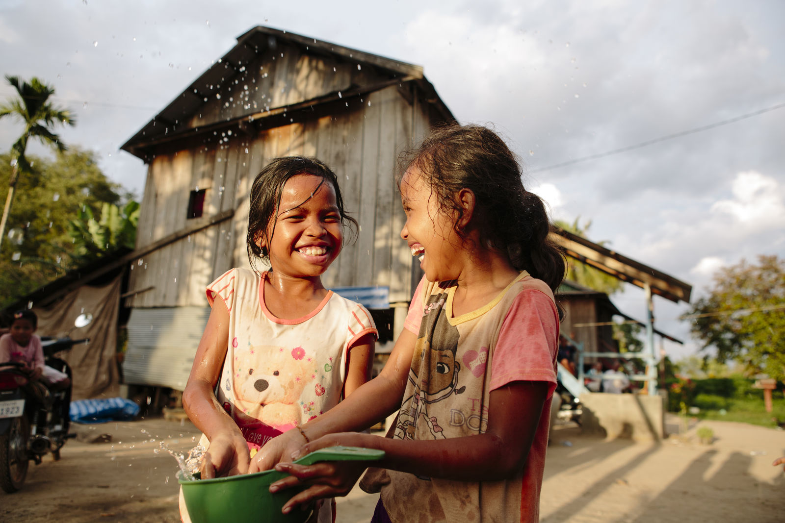 Planet :: VF Corporation (VFC)