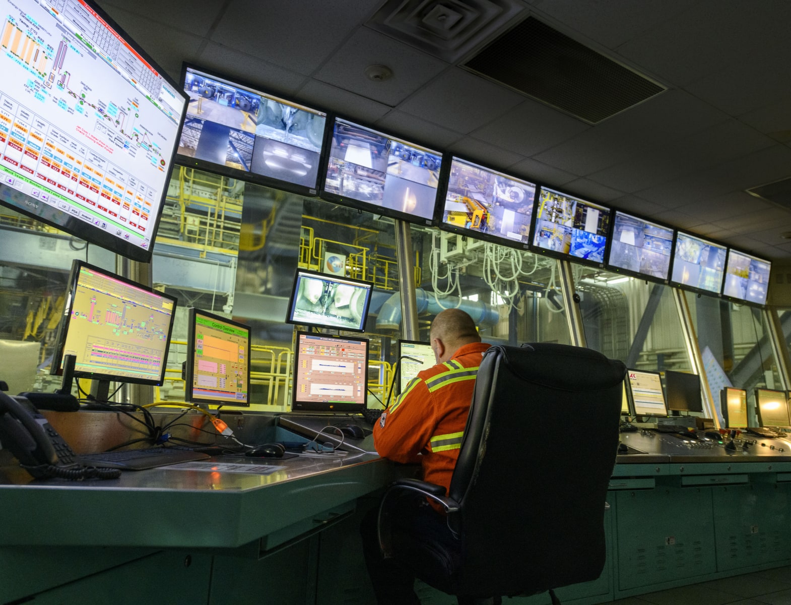 Contact :: Cleveland-Cliffs Inc. (CLF)