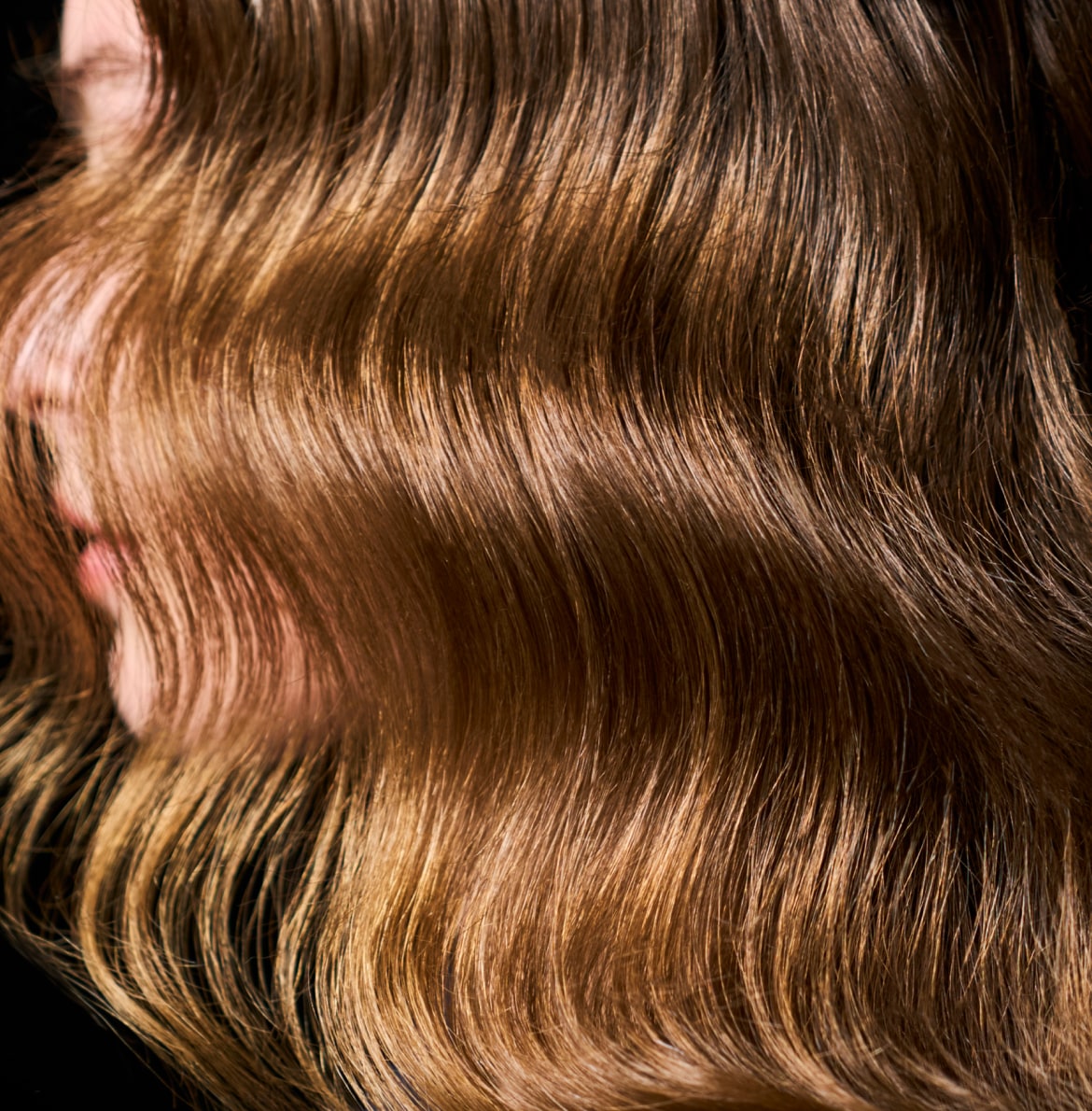 Olaplex Holdings, Inc. (OLPX)